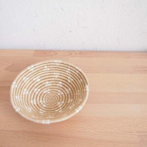 Small African Basket- Ntamba/Rwanda Basket/Woven Bowl/Sisal & Sweetgrass Basket/Tan, White