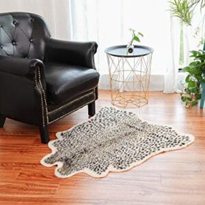 Leopard Print Rug, 3.3’ Wx3.1’ L Feet Cute Faux Cheetah Cowhide Skin Fur Rug Animal Printed Area Rug Carpet for Home Office, Livingroom, Bedroom