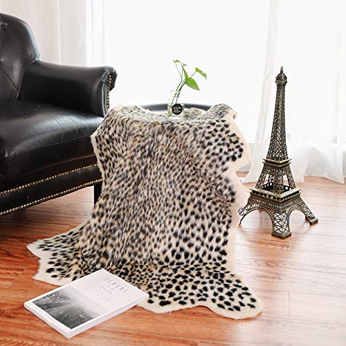 Leopard Print Rug, 3.3’ Wx3.1’ L Feet Cute Faux Cheetah Cowhide Skin Fur Rug Animal Printed Area Rug Carpet for Home Office, Livingroom, Bedroom