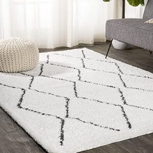 JONATHAN Y MOH405A-8 Catala Moroccan Diamond Shag Indoor Area-Rug Bohemian Geometric Modern Glam Easy-Cleaning Bedroom Kitchen Living Room Non Shedding, 8 X 10, White/Black