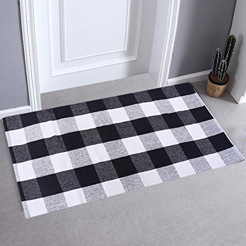 LHtrade Outdoor Rug Cotton Rug Buffalo Checkered Plaid Area Rug Door Mat for Entry Way Washable Doormat Bedroom Carpet Welcome Mat(24" x 51", Black and White Plaid Rug)