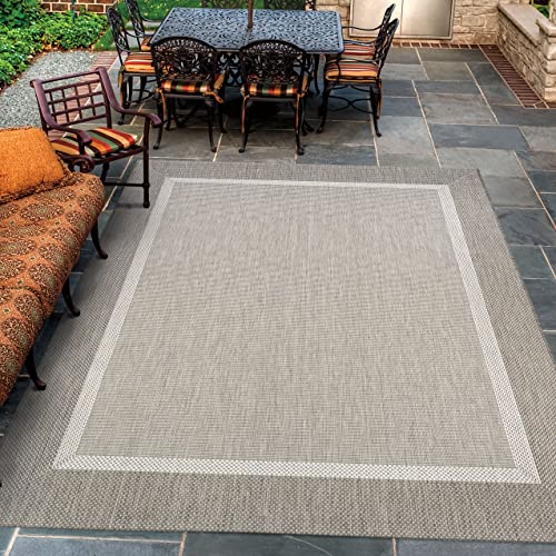 Couristan Recife Stria Texture Indoor/Outdoor Area Rug, 3'9" x 5'5", Champagne-Taupe