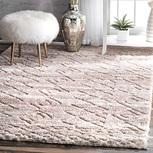 nuLOOM Vinita Moroccan Diamonds Shag Area Rug, 4' x 6', Light Beige