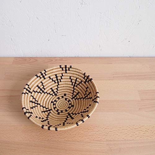 Small African Basket- Mugusa/Rwanda Basket/Woven Bowl/Sisal & Sweetgrass Basket/Tan, Black