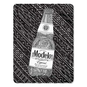 modelo especial linework design fleece blanket