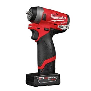 Milwaukee 2552-22 M12 FUEL Stubby 1/4 in. Impact Wrench Kit