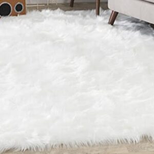 Silky Soft Faux Fur Rug, 3 ft. x 5 ft. White Fluffy Rug, Sheepskin Area Rug, Rectangle Rug for Living Room, Bedroom, Kid's Room, or Nursery, Home Décor Accent, Machine Washable with Non-Slip Backing