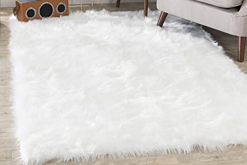 Silky Soft Faux Fur Rug, 3 ft. x 5 ft. White Fluffy Rug, Sheepskin Area Rug, Rectangle Rug for Living Room, Bedroom, Kid's Room, or Nursery, Home Décor Accent, Machine Washable with Non-Slip Backing