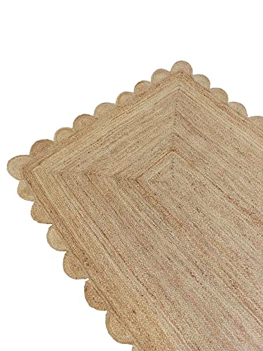 Gautam International Scalloped Natural Jute Area Rug, Natural Color (2'X3')