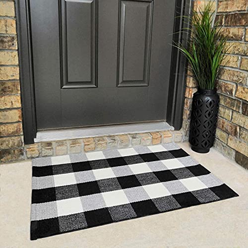 Buffalo Plaid Rug 24 x 36 Inch for Layered Hello Door Mats Washable Black and White Checked Indoor or Outdoor Rugs Carpet for Front Door Entryway