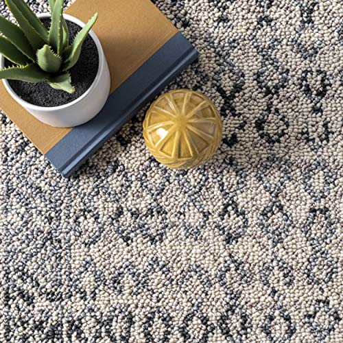 nuLOOM Elodie Distressed Diamonds Area Rug, 6' x 9', Light Grey