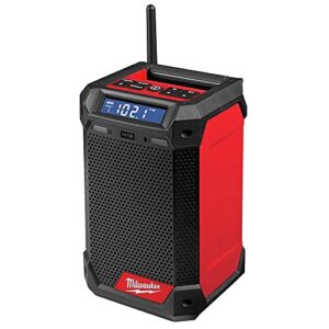 milwaukee 2951-20 m12 lithium-ion cordless jobsite radio/bluetooth speaker with built-in charger (tool only)