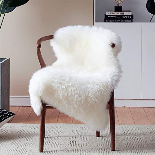 duduta White Faux Fur Chair Seat Covers, Fluffy Shag Sheepskin Bedside Rugs Throw Washable 2x3 ft