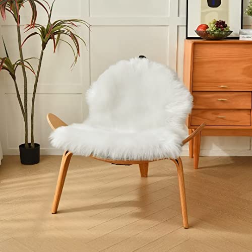 duduta White Faux Fur Chair Seat Covers, Fluffy Shag Sheepskin Bedside Rugs Throw Washable 2x3 ft