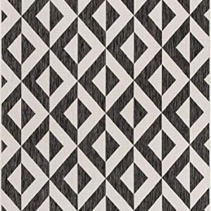 Unique Loom Jill Zarin Outdoor Collection Geometric Area Rug (7' 0 x 10' 0 Rectangular, Charcoal Gray)