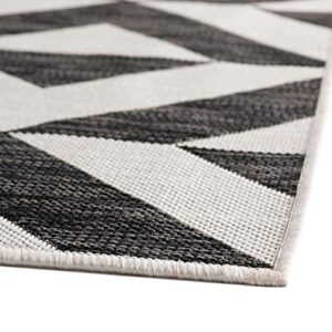 Unique Loom Jill Zarin Outdoor Collection Geometric Area Rug (7' 0 x 10' 0 Rectangular, Charcoal Gray)