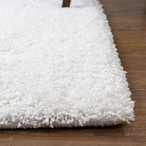 Super Area Rugs Fluffy & Soft 2-Inch Shag Accent Rug for Living Room - Bedroom Non Skid, Snow White, 2' x 3' Mat