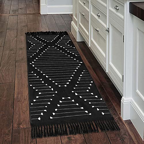 Boho Kitchen Rug Cotton Cotton Bedroom Runner Rug Black White Moroccan Woven Bathroom Rug with Tassels 2'x4.3' Machine Washable Mat Sink Floor Carpet for Hallway Entryway Living Room Front Door