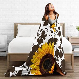 GYUIYTI Cow and Sunflower Throw Blanket - 60x50 Inch Super Soft Cozy Plush Blanket Comfort Blanket Flannel Fleece Blanket for Bed Sofa Living Room Outdoor