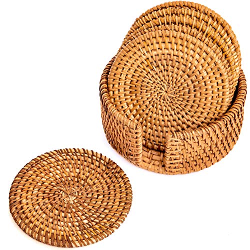 Artera Handmade Natural Rattan Coasters - Round Straw Woven Trivet for Teacup, Wicker Heat Resistant Plate Pad for Hot Pots and Pans, Non-Slip 6 Piece Coaster Set with Holder