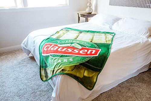 Claussen Kosher Dill Pickles Plush Throw Blanket | Cozy Sherpa Wrap Covering for Sofa, Bed | Super Soft Lightweight Fleece Blanket | Geeky Home Decor | 45 x 60 Inches