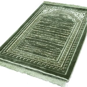 Modefa Turkish Islamic Prayer Rug - Comfortable Muslim Praying Mat for Men & Women - Soft Velvet Janamaz Praying Carpet - Ramadan or Eid Gift - with Kufi Prayer Cap - Lux Plush Regal (Light Green)