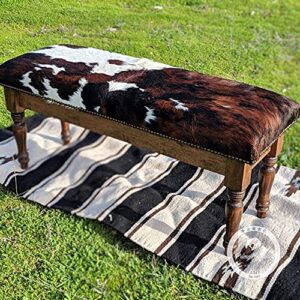 Cowhide Rug Tricolor Genuine Hair on Hide Size: X-Large (6ft x 7,5ft) (180cm x 225cm)