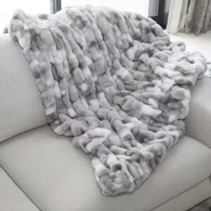 Mon Chateau Luxury Collection Faux Fur Throw, Ruched Gray, Queen