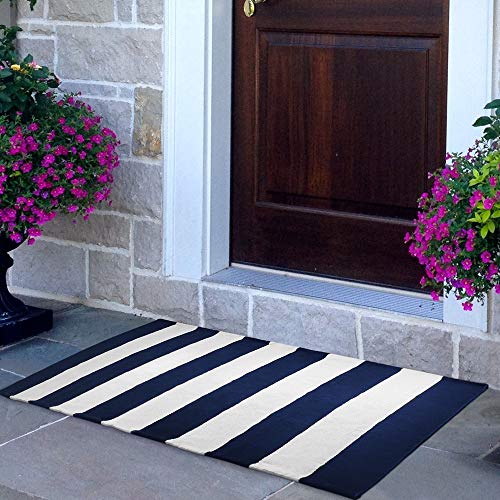 NANTA Navy Blue and White Striped Rug 27.5 x 43 Inches Cotton Machine Washable Indoor Outdoor Stripe Rug for Farmhouse Layered Door Mat