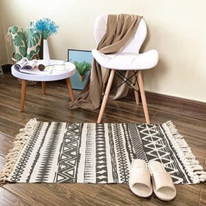 MufHomse Bathroom Doormat 2'x3' Woven Small Area Rug Bohemian Door mat Cotton Modern Floor Mat with Tassel Bathroom Bedroom Outdoor Kitchen Washable Rug