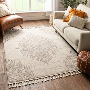 well woven anita beige tribal medallion (5’3″ x 7’3″) area rug