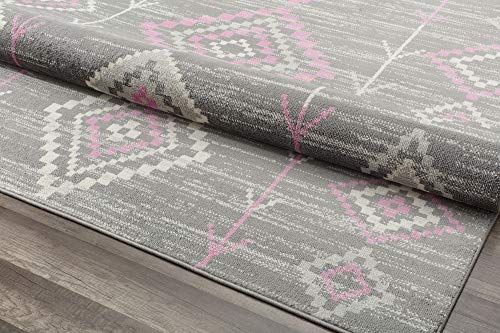 CosmoLiving by Cosmopolitan BR15E Native Blush Moroccan Tribal Area Rug 8'9" x 12'