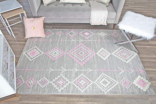 CosmoLiving by Cosmopolitan BR15E Native Blush Moroccan Tribal Area Rug 8'9" x 12'