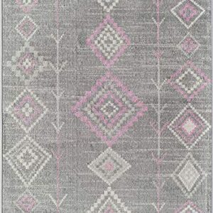 CosmoLiving by Cosmopolitan BR15E Native Blush Moroccan Tribal Area Rug 8'9" x 12'