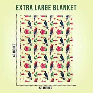 Tropical Birds Throw Blanket, Adorable Super-Soft Extra-Large Parrot and Toucan Blanket for Girls, Women and Children, Fleece Tropical Bird Blanket (50”in x 60”in) Warm and Cozy Throw for Bed or Couch