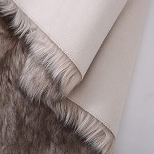 MALONGJI Luxury Soft Small Faux Sheepskin Fur Rugs Area Rug Fluffy Carpets Rug Cushion for Bedroom Living Room Anti-Skid Durable Round Rectangle Fuzzy Rug (Brown, Sheepskin Shape)