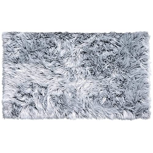 PG Synthetic Fur Rug, with Non-Slip Suede Lining, Super Soft and Fluffy (3' x 5', White and Gray)