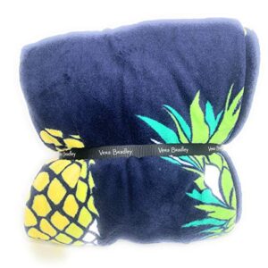 Vera Bradley Throw Blanket Fleece 80" x 50" Pineapple