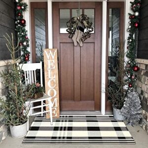 Seavish Porch Rug,Buffalo Plaid Outdoor Rug, Black White Front Door Decor Cotton Hand-Woven Checkered Washable Runner for Layered Door Mats Farmhouse Entryway Kitchen Bathroom Patio(2'x4.3')