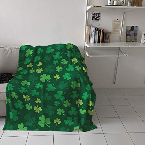 Victories Flannel Throw Blanket for All Season,St. Patrick's Day Clover Dark Green Background Cozy Plush Warm Soft Leisure Fleece Blankets for Bed Sofa Chair Decor 40x50IN