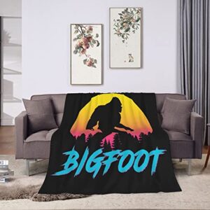 Retro 1980s Bigfoot Sasquatch Adult Kids Fleece Blanket Throw Blanket Ultra-Soft Micro Fleece Blanket for Bed Living Room 80"x60"