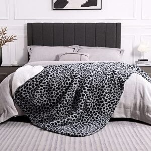 SOCHOW Premium Thick Sherpa Fleece Throw Blanket, Soft and Warm Winter Blanket, 60 × 80 Inches, Grey Leopard