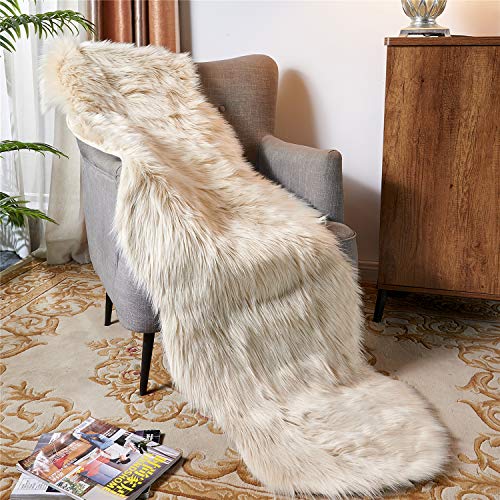 EasyJoy Ultra Soft Fluffy Shaggy Area Rug Faux Fur Rug Chair Cover Seat Pad Fuzzy Area Rug for Bedroom Floor Sofa Living Room (2 x 6 ft Sheepskin, Beige)