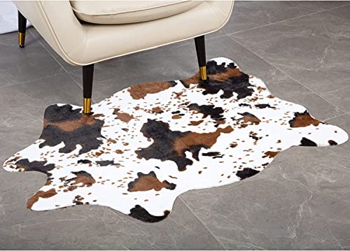 MACEVIA Cowhide Rug Cute Cow Print Rug Western Decor for Living Room Bedroom Faux Animal Area Carpet Non-Slip 43.3" L x 29.5" W(3.6ft x 2.4ft)