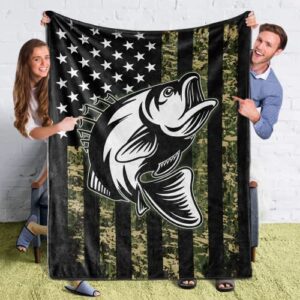 Ultra-Soft Fishing American Camo Flag Blanket Microfiber Plush Blanket Gifts for Men Women Warm Cozy Fuzzy Throw Blanket for Bed and Couch 60'' x 80''