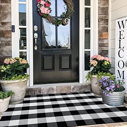 Ckorzen Cotton Buffalo Plaid Rug 3x5 ft Outdoor Black and White Check Rug Retro Lattice Checkered Rugs Reversible Woven Washable Front Porch Rugs for Layered Front Door Mats