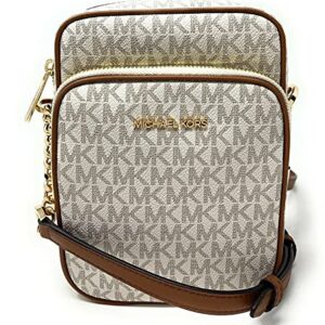 Jet Set Travel Medium Logo Crossbody Bag