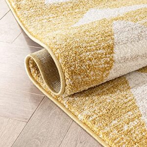 Well Woven Tango Yellow Geometric Triangle Pattern Stain-Resistant Area Rug (6'7" x 9'3")