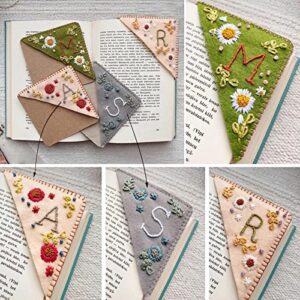 BEEFLYING Personalized Hand Embroidered Corner Bookmarks Letter T Flower Embroidered Corner Book Markers for Books Reading Gift (Fall)