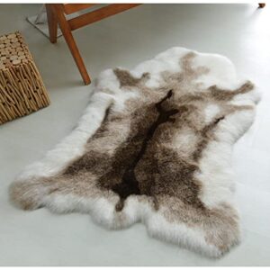 rugoo Reindeer Hide Rug 3.6 ft x 2.9 ft Faux Fur Rug Deer Rug Animal Skin Rugs Fluffy Pet Pad for Bedroom Living Room Nursery, White and Grey